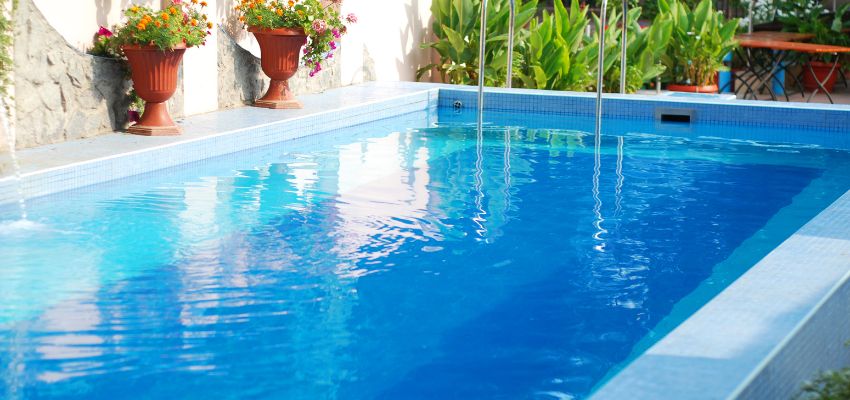 Saltwater Pool Vs Chlorine Whats The Difference Excel